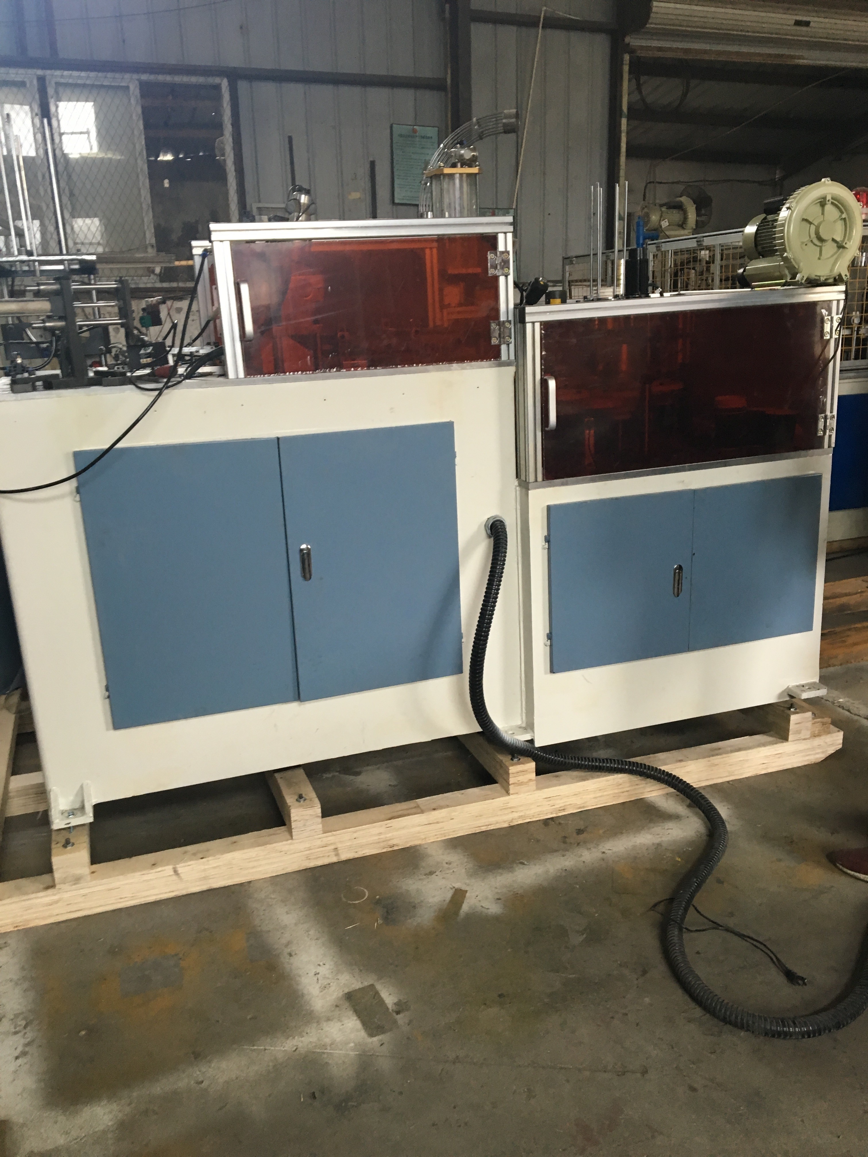 Low Energy Waste Double Wall Paper Cup Plate Making Machine For Coffee Cup